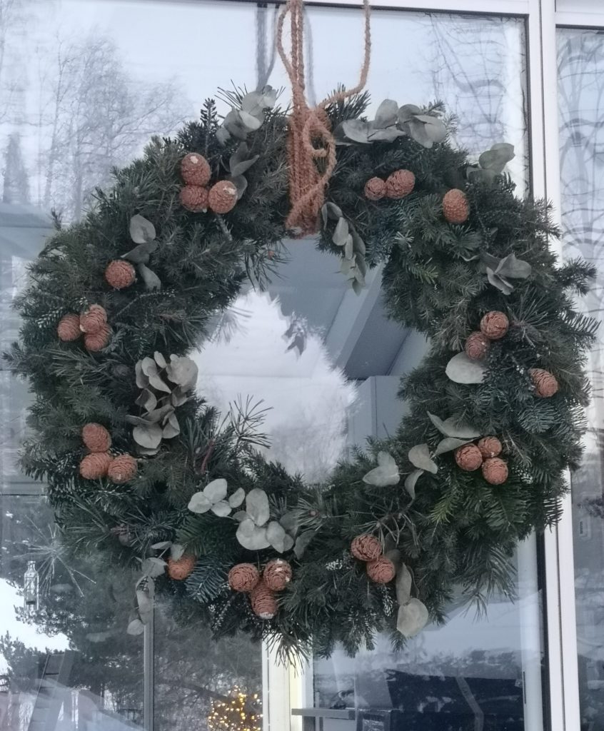 Fina kottar från trädgården och lite mer till julkransen! - GladiGrönt